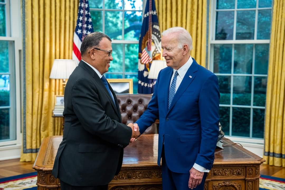 Murali speaks about a team that reminds him of 1996 WC winning SL team ...